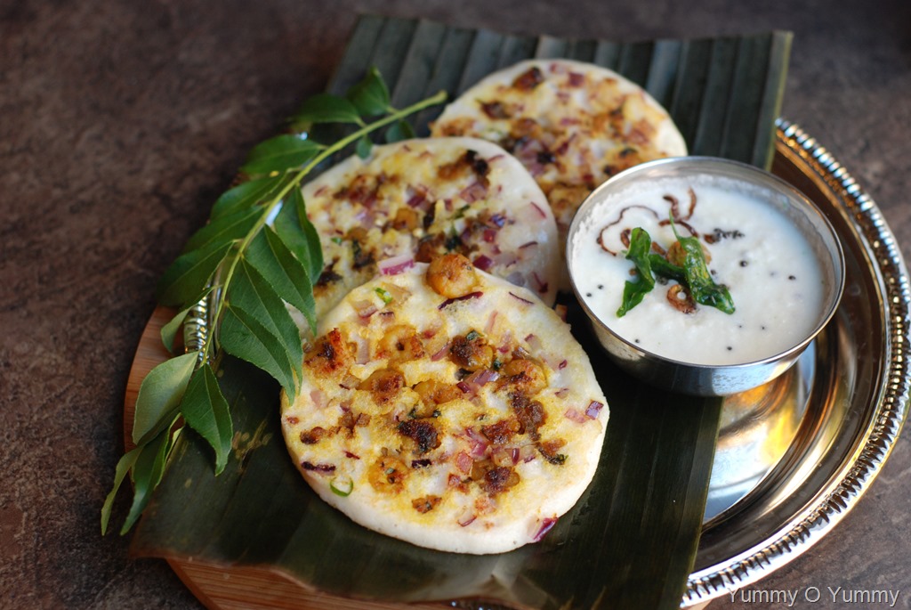Chemmeen Oothappam / Prawn Oothappam | Yummy O Yummy