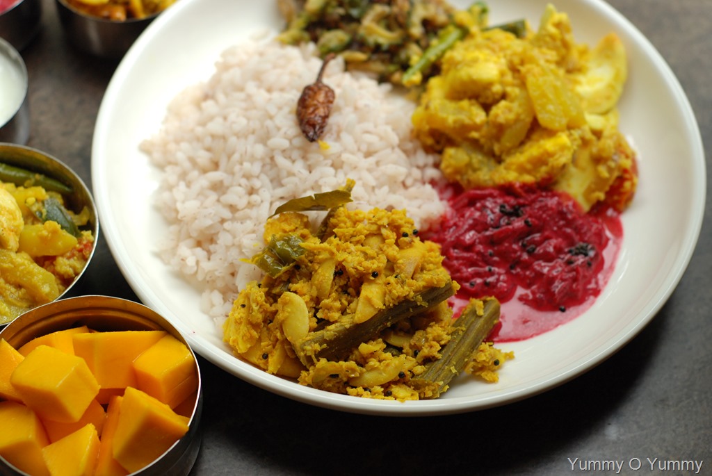Chakkakuru Muringakka Thoran / Jackfruit seed and drumstick stir-fry ...