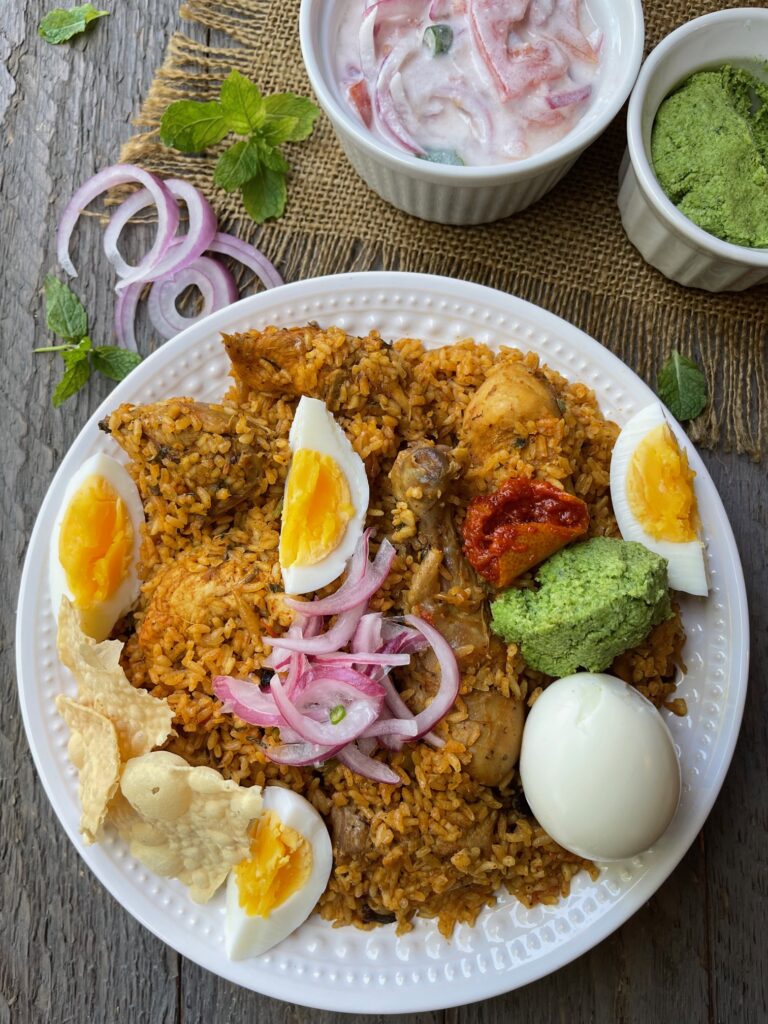 Thalassery Style Erachi Choru (With Chicken) / Kozhi Choru | Yummy O Yummy